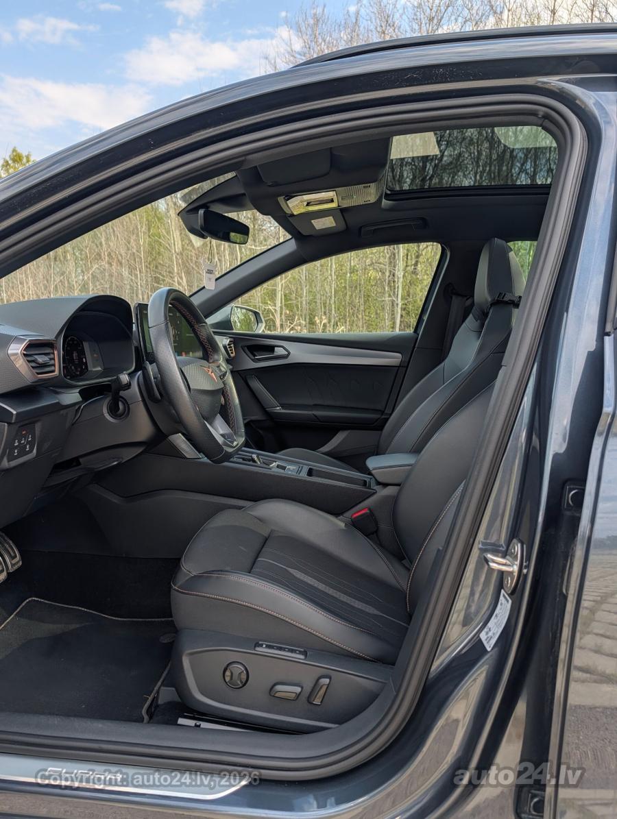 Grey Cupra Leon 2023 in Tallinn, with an engine capacity of 2.00 L and mileage of 55 thousand km for 28950 €, photo 11 on AUTOMOTO.COM.LV
