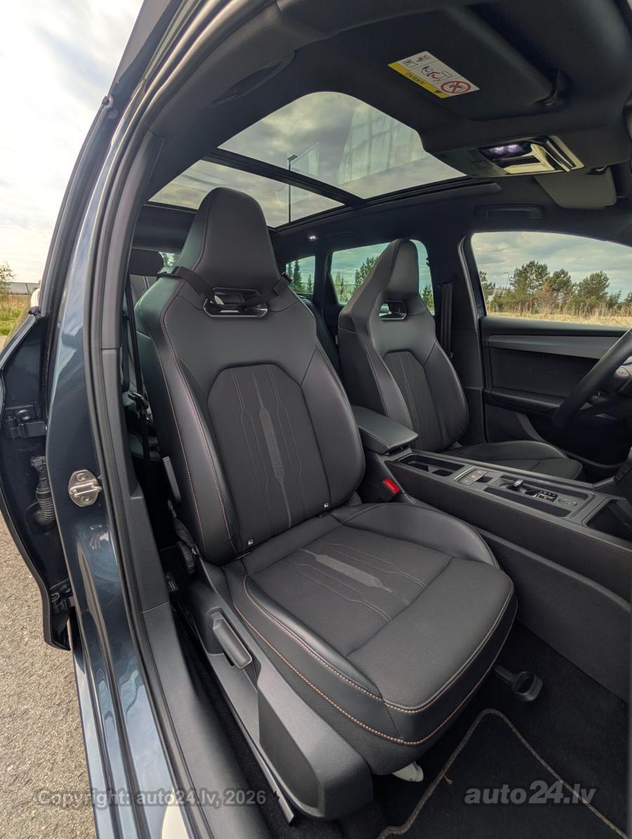 Grey Cupra Leon 2023 in Tallinn, with an engine capacity of 2.00 L and mileage of 55 thousand km for 28950 €, photo 14 on AUTOMOTO.COM.LV