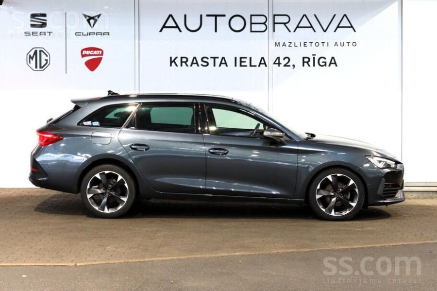 Серый Cupra Leon 2023 в Рига, объемом двигателя 1.50 л и пробегом 30 тыс. км за 24990 €, фото 6 на AUTOMOTO.COM.LV