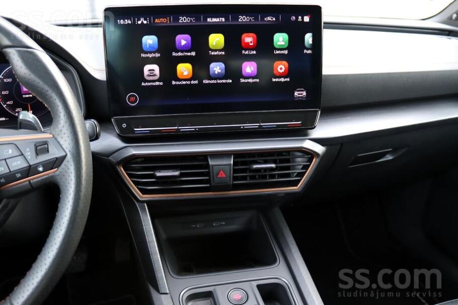 Серый Cupra Leon 2023 в Рига, объемом двигателя 1.50 л и пробегом 30 тыс. км за 24990 €, фото 13 на AUTOMOTO.COM.LV