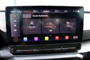 Серый Cupra Leon 2023 в Рига, объемом двигателя 1.50 л и пробегом 30 тыс. км за 24990 €, фото 19 на AUTOMOTO.COM.LV