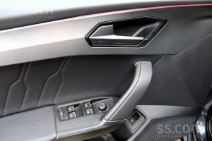 Серый Cupra Leon 2023 в Рига, объемом двигателя 1.50 л и пробегом 30 тыс. км за 24990 €, фото 25 на AUTOMOTO.COM.LV