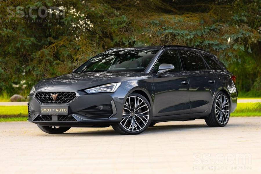 Grey Cupra Leon 2023 in Jelgava, with an engine capacity of 1.40 L and mileage of 0 thousand km for 22000 €, photo 4 on AUTOMOTO.COM.LV