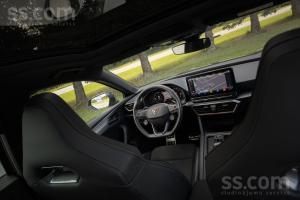 Grey Cupra Leon 2023 in Jelgava, with an engine capacity of 1.40 L and mileage of 0 thousand km for 22000 €, photo 16 on AUTOMOTO.COM.LV