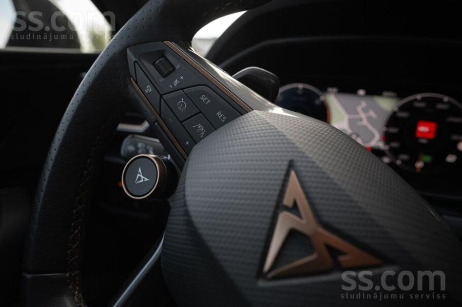 Grey Cupra Leon 2023 in Jelgava, with an engine capacity of 1.40 L and mileage of 0 thousand km for 22000 €, photo 23 on AUTOMOTO.COM.LV