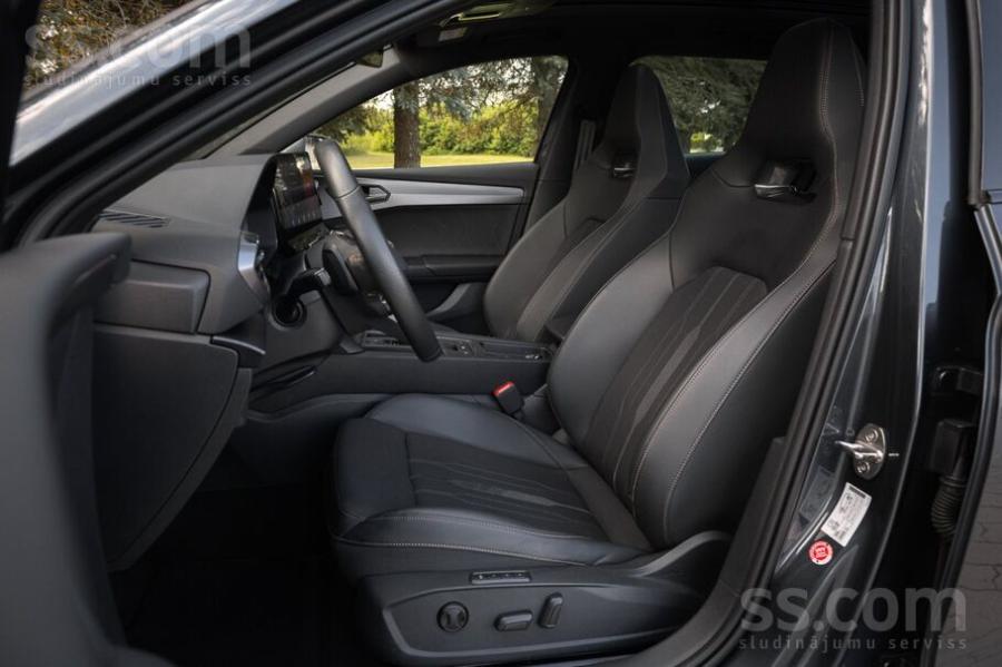 Grey Cupra Leon 2023 in Jelgava, with an engine capacity of 1.40 L and mileage of 0 thousand km for 22000 €, photo 29 on AUTOMOTO.COM.LV