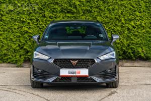 Серый Cupra Leon 2023 в Рига, объемом двигателя 1.50 л и пробегом 84 тыс. км за 21500 €, фото 3 на AUTOMOTO.COM.LV