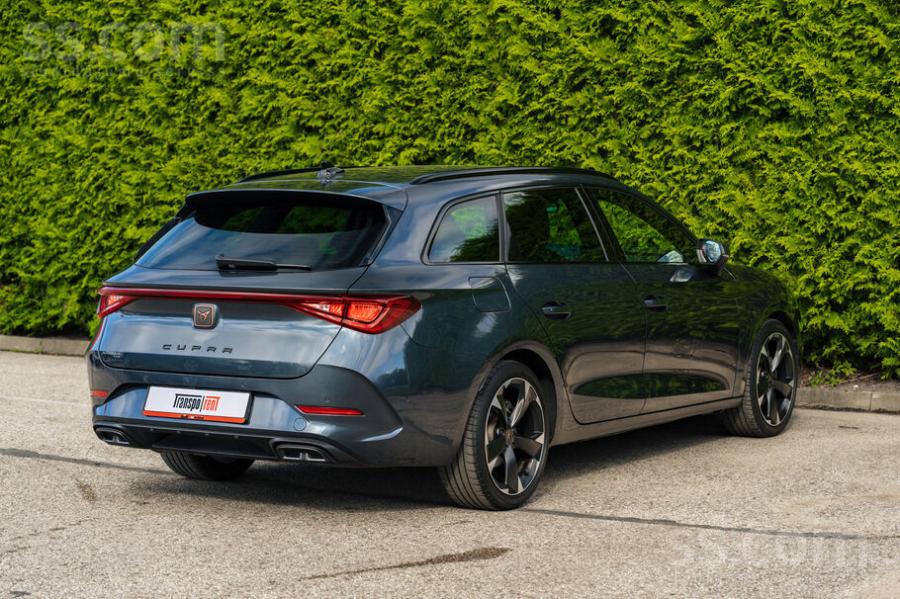 Серый Cupra Leon 2023 в Рига, объемом двигателя 1.50 л и пробегом 84 тыс. км за 21500 €, фото 6 на AUTOMOTO.COM.LV