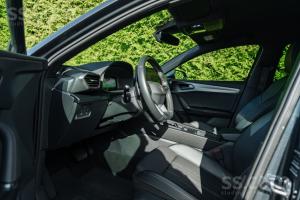 Серый Cupra Leon 2023 в Рига, объемом двигателя 1.50 л и пробегом 84 тыс. км за 21500 €, фото 11 на AUTOMOTO.COM.LV