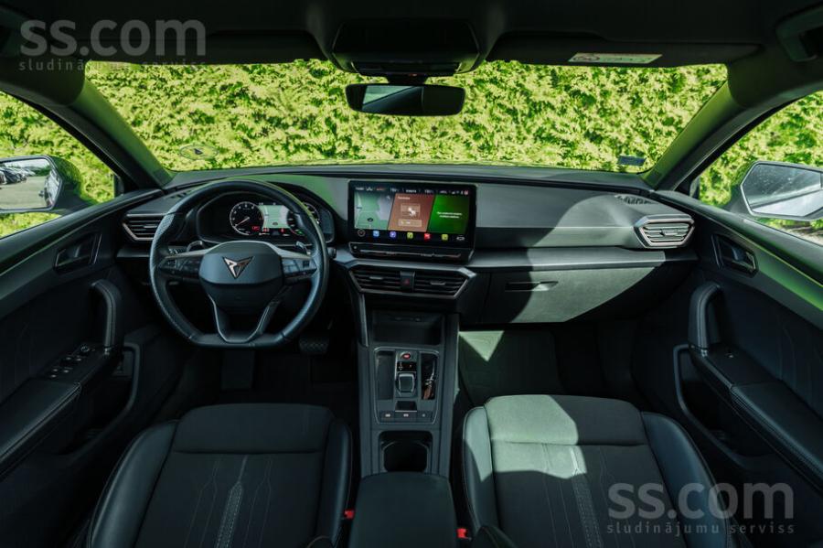 Серый Cupra Leon 2023 в Рига, объемом двигателя 1.50 л и пробегом 84 тыс. км за 21500 €, фото 16 на AUTOMOTO.COM.LV