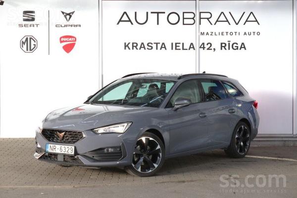 Серый Cupra Leon 2023 в Рига, объемом двигателя 1.50 л и пробегом 36 тыс. км за 23990 €, фото 1 на AUTOMOTO.COM.LV