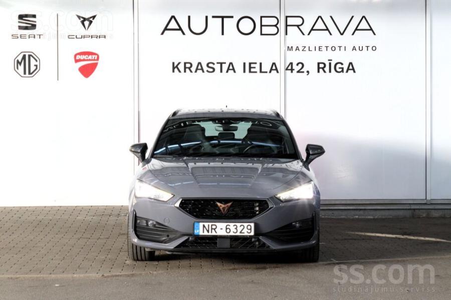 Pelēks Cupra Leon 2023 Rīga, ar dzinēja tilpumu 1.50 L un nobraukumu 36 tūkst. km par 23990 €, foto 3 vietnē AUTOMOTO.COM.LV
