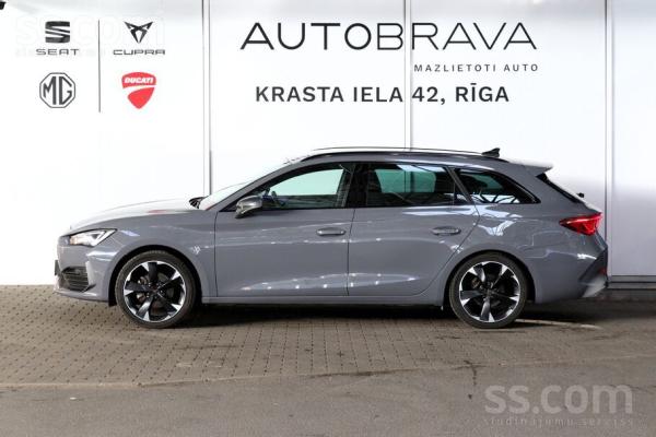 Серый Cupra Leon 2023 в Рига, объемом двигателя 1.50 л и пробегом 36 тыс. км за 23990 €, фото 5 на AUTOMOTO.COM.LV