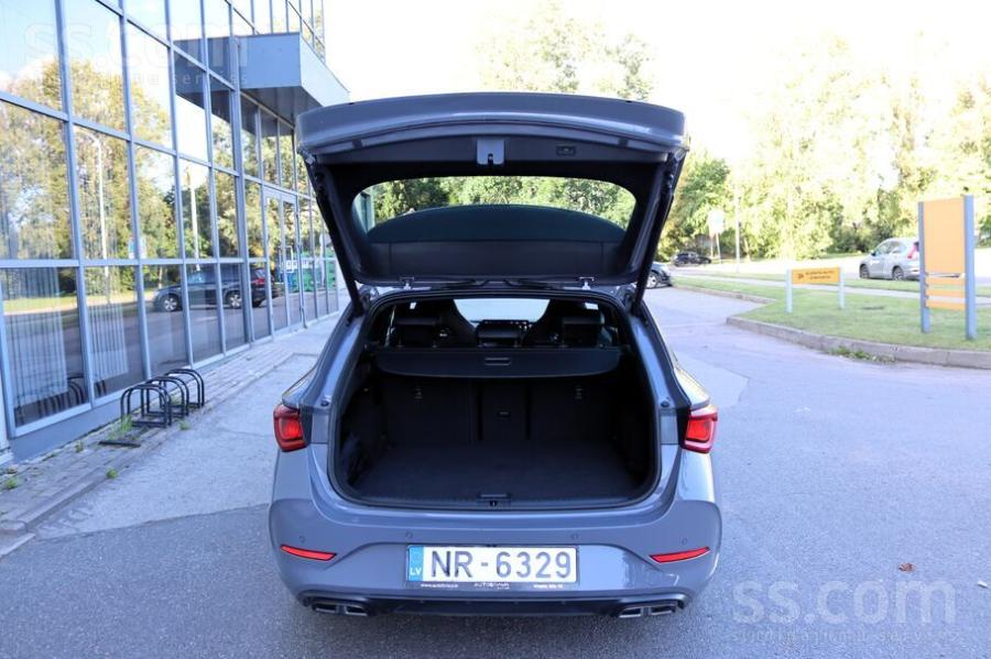 Pelēks Cupra Leon 2023 Rīga, ar dzinēja tilpumu 1.50 L un nobraukumu 36 tūkst. km par 23990 €, foto 31 vietnē AUTOMOTO.COM.LV