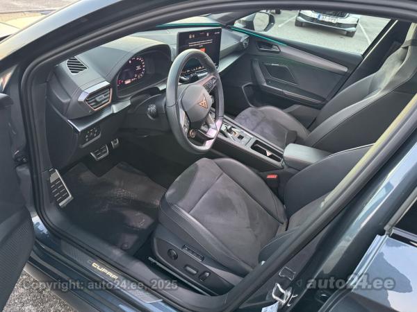 Pelēks Cupra Leon 2024 Tallina, ar dzinēja tilpumu 1.50 L un nobraukumu 14 tūkst. km par 36000 €, foto 11 vietnē AUTOMOTO.COM.LV