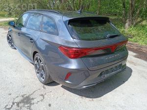 Grey Cupra Leon 2024 in Riga, with an engine capacity of 1.50 L and mileage of 46 thousand km for 27000 €, photo 5 on AUTOMOTO.COM.LV