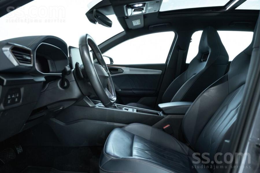 Pelēks Cupra Leon 2024 Rīga, ar dzinēja tilpumu 1.50 L un nobraukumu 27 tūkst. km par 23960 €, foto 6 vietnē AUTOMOTO.COM.LV