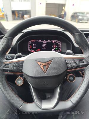 Красный Cupra Leon 2022 в Таллин, объемом двигателя 2.00 л и пробегом 84 тыс. км за 27999 €, фото 29 на AUTOMOTO.COM.LV