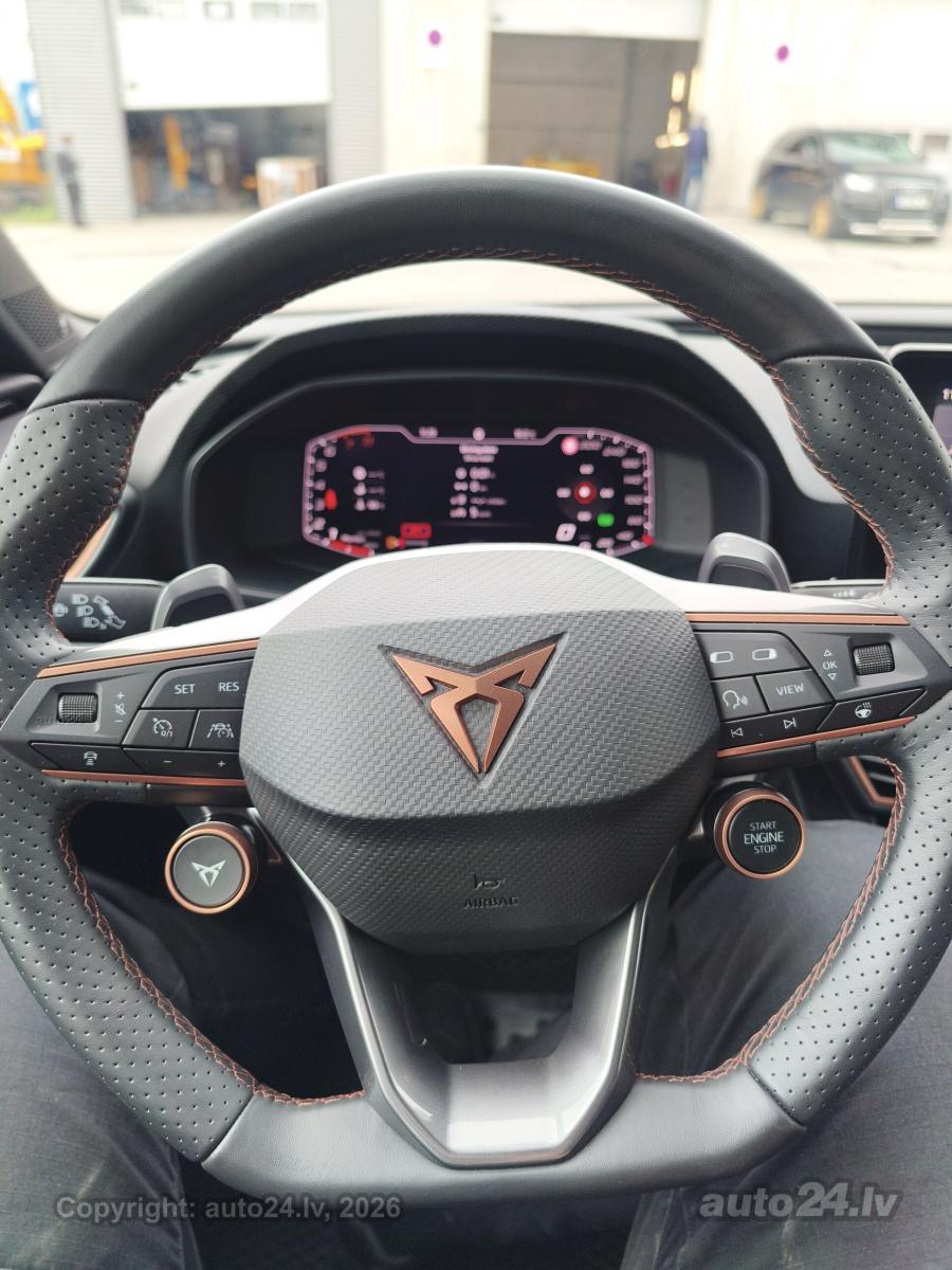 Красный Cupra Leon 2022 в Таллин, объемом двигателя 2.00 л и пробегом 84 тыс. км за 27999 €, фото 29 на AUTOMOTO.COM.LV