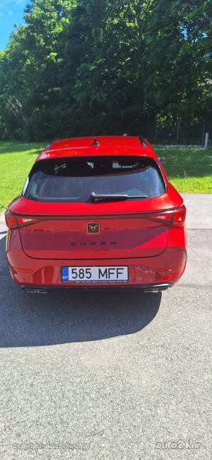 Cupra Leon 2023 Tallina, ar dzinēja tilpumu 1.50 L un nobraukumu 92 tūkst. km par 21000 €, foto 5 vietnē AUTOMOTO.COM.LV