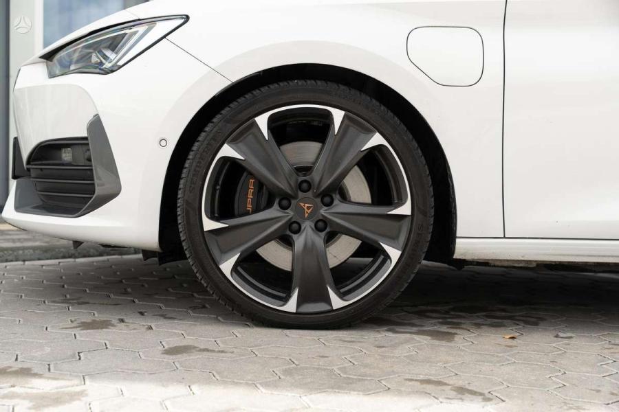 Balts Cupra Leon 2021 Viļņa, ar dzinēja tilpumu 1.40 L un nobraukumu 232 tūkst. km par 15950 €, foto 13 vietnē AUTOMOTO.COM.LV
