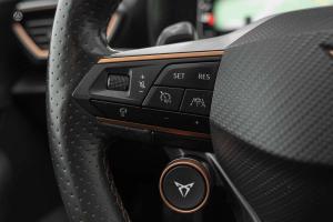 Balts Cupra Leon 2021 Viļņa, ar dzinēja tilpumu 1.40 L un nobraukumu 232 tūkst. km par 15950 €, foto 23 vietnē AUTOMOTO.COM.LV