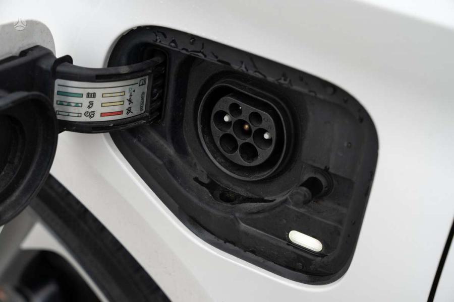 Balts Cupra Leon 2021 Viļņa, ar dzinēja tilpumu 1.40 L un nobraukumu 232 tūkst. km par 15950 €, foto 32 vietnē AUTOMOTO.COM.LV
