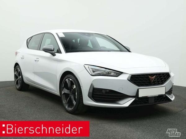 White Cupra Leon 2024 in Kaunas, with an engine capacity of 1.50 L and mileage of 14 thousand km for 29609 €, photo 6 on AUTOMOTO.COM.LV