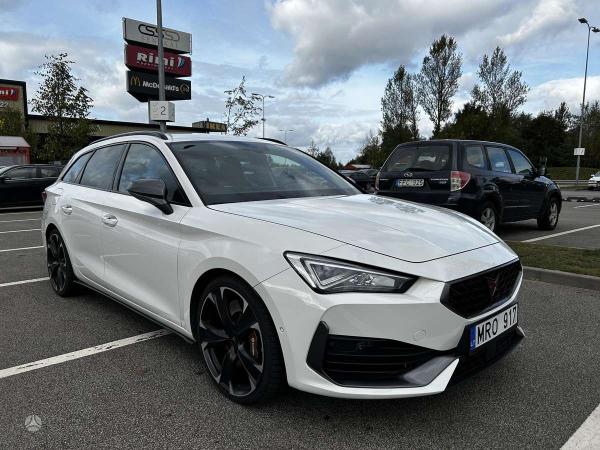 Balts Cupra Leon 2021 Viļņa, ar dzinēja tilpumu 1.98 L un nobraukumu 122 tūkst. km par 25500 €, foto 1 vietnē AUTOMOTO.COM.LV