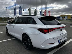White Cupra Leon 2021 in Vilnius, with an engine capacity of 1.98 L and mileage of 122 thousand km for 25500 €, photo 4 on AUTOMOTO.COM.LV