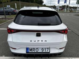 White Cupra Leon 2021 in Vilnius, with an engine capacity of 1.98 L and mileage of 122 thousand km for 25500 €, photo 7 on AUTOMOTO.COM.LV