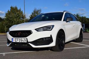 White Cupra Leon 2021 in Utena, with an engine capacity of 1.40 L and mileage of 195 thousand km for 13700 €, photo 5 on AUTOMOTO.COM.LV