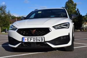 White Cupra Leon 2021 in Utena, with an engine capacity of 1.40 L and mileage of 195 thousand km for 13700 €, photo 6 on AUTOMOTO.COM.LV