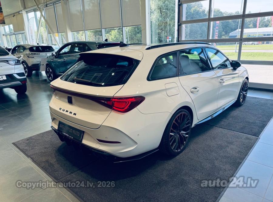 Balts Cupra Leon 2022 Pērnava, ar dzinēja tilpumu 2.00 L un nobraukumu 45 tūkst. km par 28400 €, foto 3 vietnē AUTOMOTO.COM.LV
