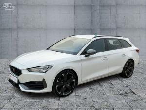Белый Cupra Leon 2023 в Каунас, объемом двигателя 2.00 л и пробегом 44 тыс. км за 32727 €, фото 2 на AUTOMOTO.COM.LV