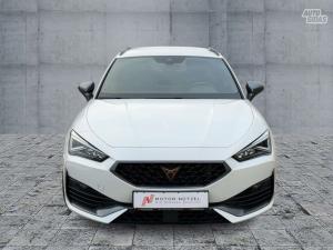 Белый Cupra Leon 2023 в Каунас, объемом двигателя 2.00 л и пробегом 44 тыс. км за 32727 €, фото 3 на AUTOMOTO.COM.LV