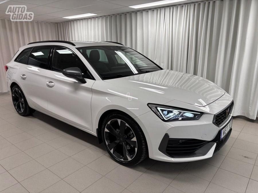 White Cupra Leon 2023 in Kaunas, with an engine capacity of 0.00 L and mileage of 22 thousand km for 29218 €, photo 1 on AUTOMOTO.COM.LV