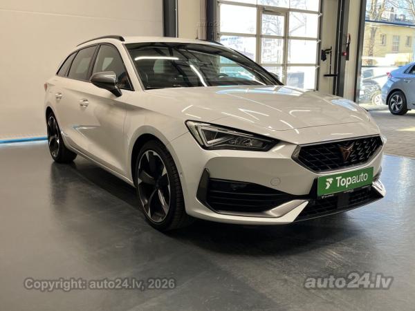 Белый Cupra Leon 2023 в Таллин, объемом двигателя 1.50 л и пробегом 74 тыс. км за 24900 €, фото 2 на AUTOMOTO.COM.LV