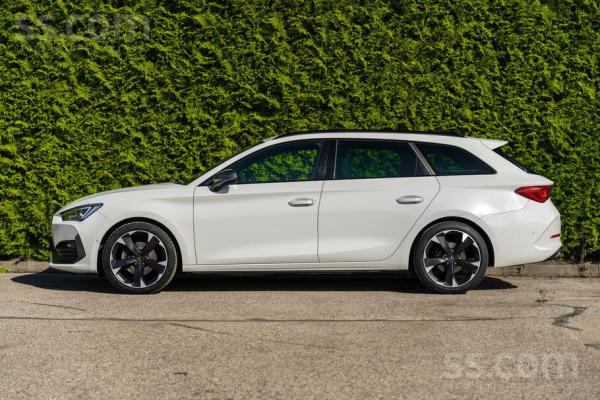 Белый Cupra Leon 2023 в Рига, объемом двигателя 1.50 л и пробегом 66 тыс. км за 21950 €, фото 9 на AUTOMOTO.COM.LV