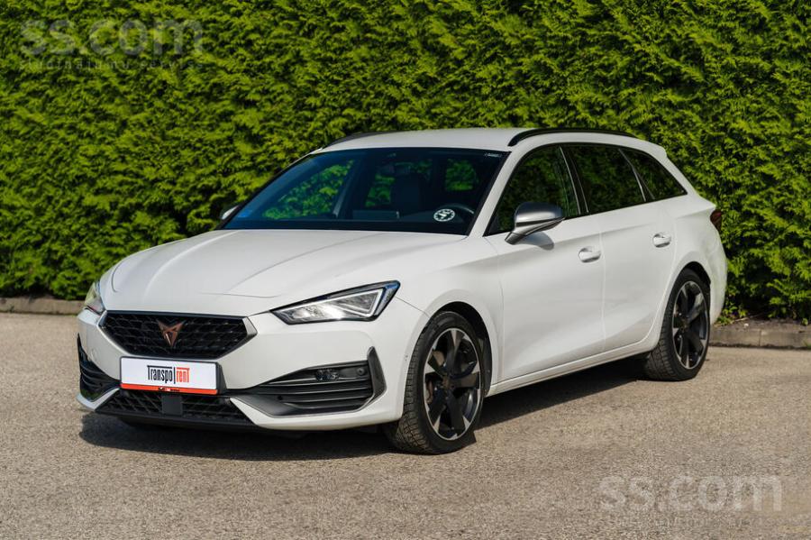 Balts Cupra Leon 2023 Rīga, ar dzinēja tilpumu 1.50 L un nobraukumu 66 tūkst. km par 21950 €, foto 1 vietnē AUTOMOTO.COM.LV