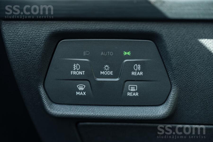 Balts Cupra Leon 2023 Rīga, ar dzinēja tilpumu 1.50 L un nobraukumu 66 tūkst. km par 21950 €, foto 28 vietnē AUTOMOTO.COM.LV