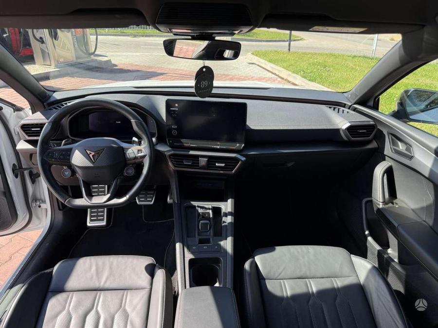 Balts Cupra Leon 2023 Viļņa, ar dzinēja tilpumu 1.98 L un nobraukumu 75 tūkst. km par 30900 €, foto 10 vietnē AUTOMOTO.COM.LV