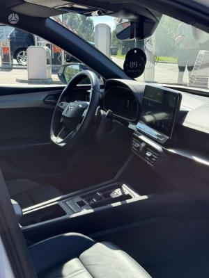 Balts Cupra Leon 2023 Viļņa, ar dzinēja tilpumu 1.98 L un nobraukumu 75 tūkst. km par 30900 €, foto 12 vietnē AUTOMOTO.COM.LV