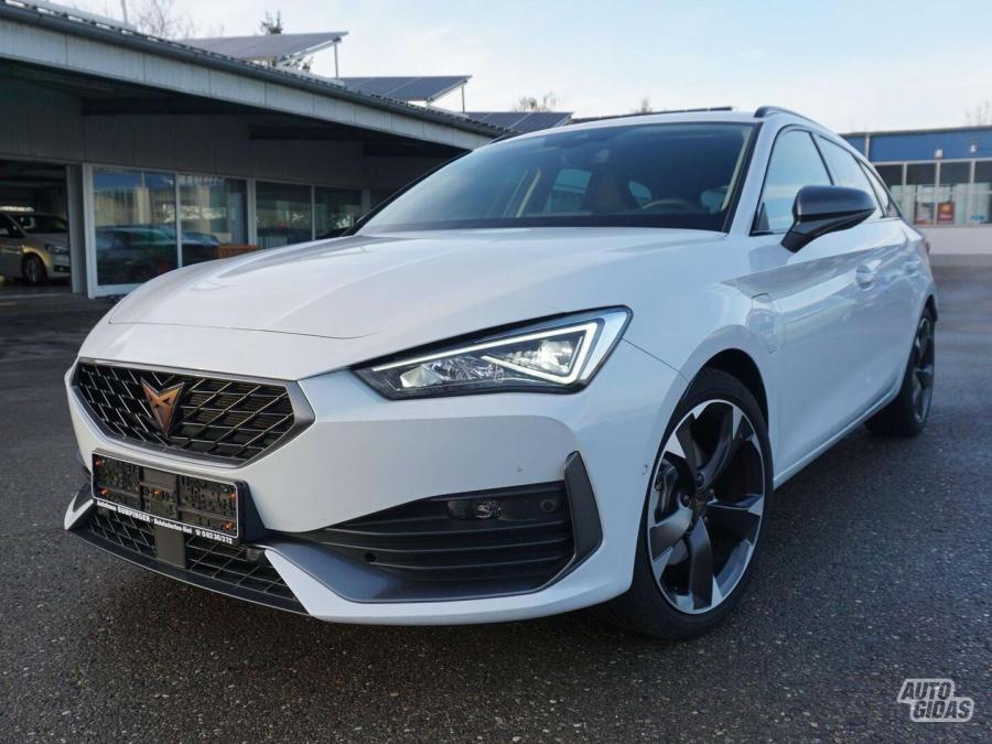 Белый Cupra Leon 2024 в Каунас, объемом двигателя 1.40 л и пробегом 24 тыс. км за 28570 €, фото 3 на AUTOMOTO.COM.LV
