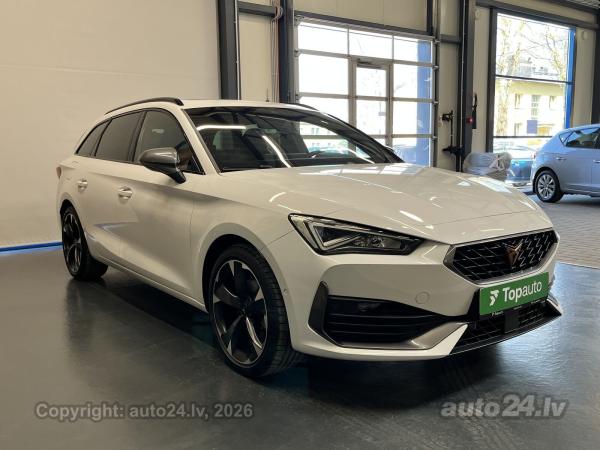 Белый Cupra Leon 2024 в Таллин, объемом двигателя 1.50 л и пробегом 48 тыс. км за 26800 €, фото 2 на AUTOMOTO.COM.LV
