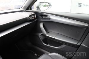 White Cupra Leon 2024 in Riga, with an engine capacity of 1.50 L and mileage of 50 thousand km for 23990 €, photo 28 on AUTOMOTO.COM.LV