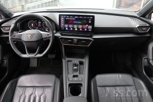 White Cupra Leon 2024 in Riga, with an engine capacity of 1.50 L and mileage of 50 thousand km for 23990 €, photo 29 on AUTOMOTO.COM.LV