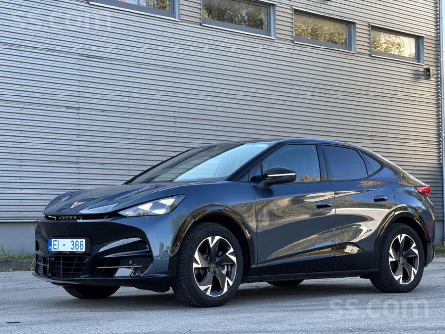 Синий Cupra Tavascan 2025 в Рига, объемом двигателя 0.00 л и пробегом 3 тыс. км за 39600 €, фото 13 на AUTOMOTO.COM.LV