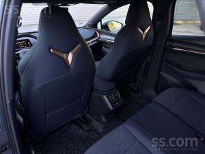 Синий Cupra Tavascan 2025 в Рига, объемом двигателя 0.00 л и пробегом 3 тыс. км за 39600 €, фото 31 на AUTOMOTO.COM.LV