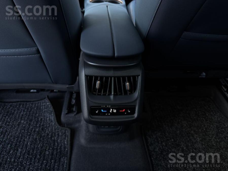 Синий Cupra Tavascan 2025 в Рига, объемом двигателя 0.00 л и пробегом 3 тыс. км за 39600 €, фото 33 на AUTOMOTO.COM.LV